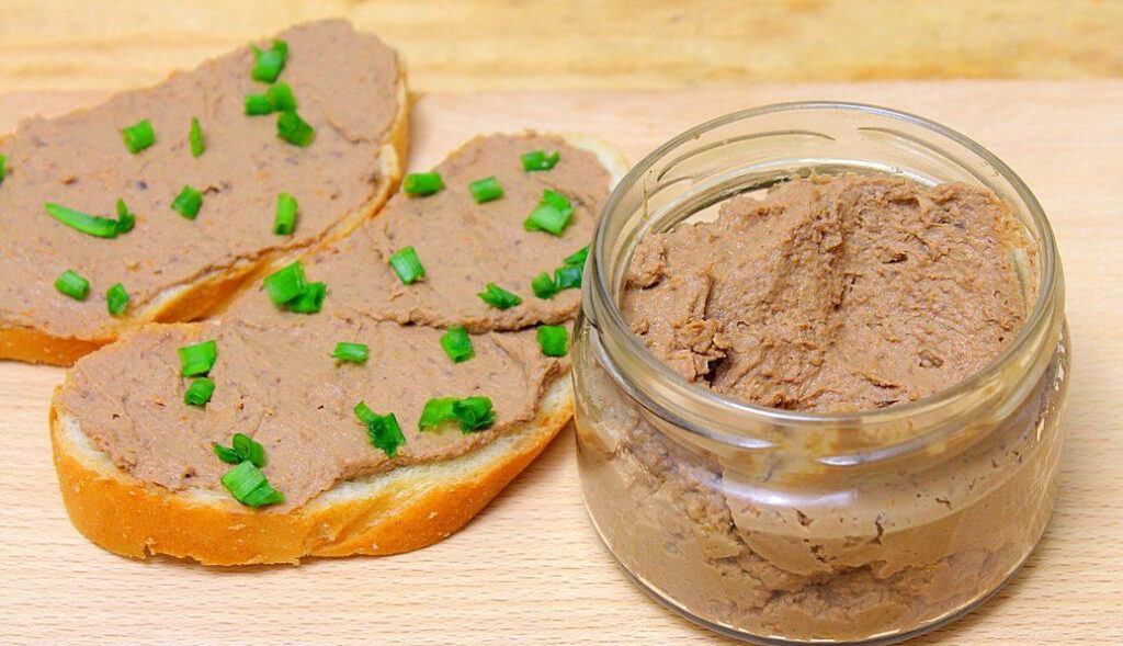 Рецепт курячого паштету. Усі хто попробує його просять поділитися рецептом